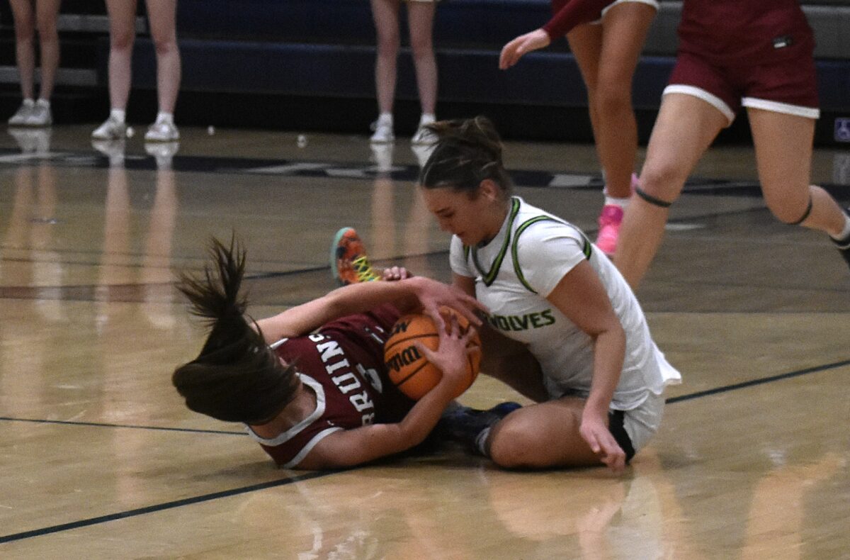 Girls Basketball: Mountain View holds off Timpanogos to open Region 8 ...
